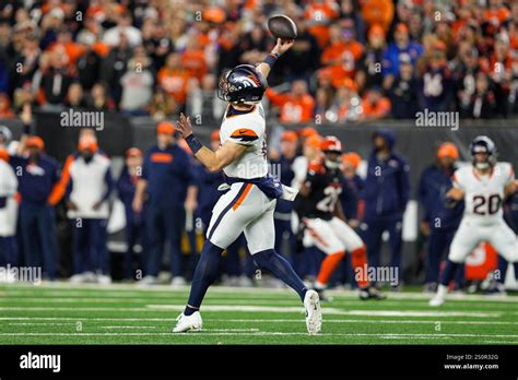 Denver Broncos Quarterback Bo Nix 10 Throws For A Touchdown Against