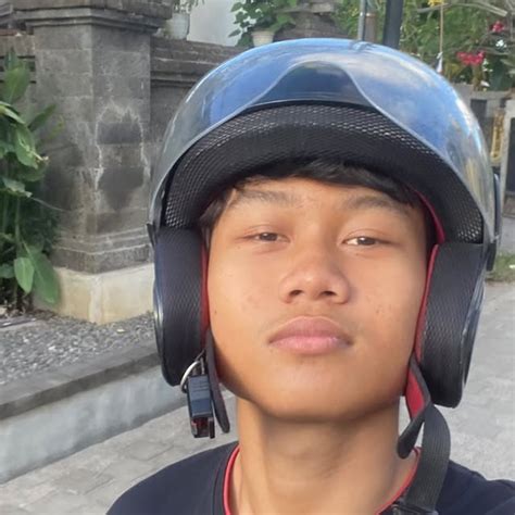 Marcelaryawan • Threads Say More