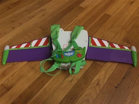 Disney Pixar Toy Story Buzz Lightyear Jet Pack Wings Costume Lights