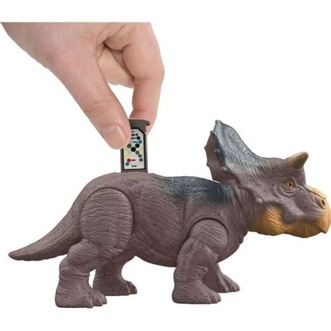 Jual Jurassic World Ferocious Pack Nasutoceratops Dinosaurs With Ar