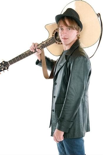 Marnu Figures Models Sa