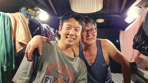 아빠와 아들 차박중에 Youtube