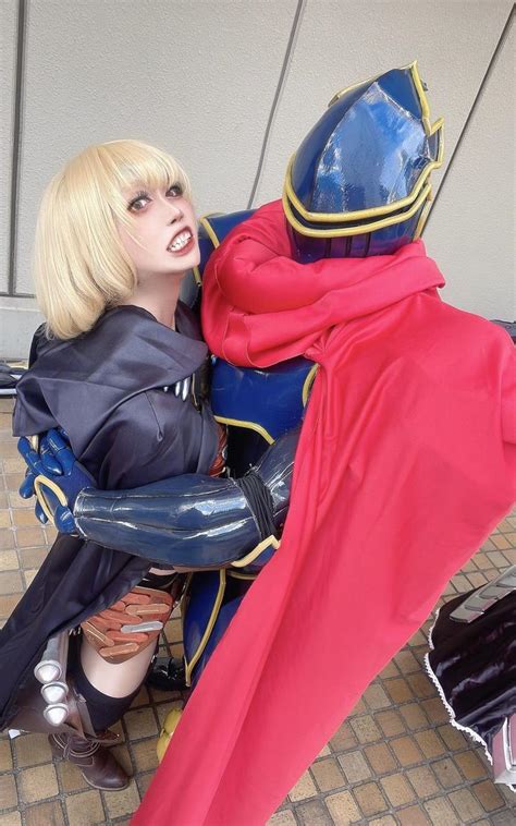 I Was Able To Give Momon Sama My Beloved Hold 🥰 Cosplay Know Your Meme