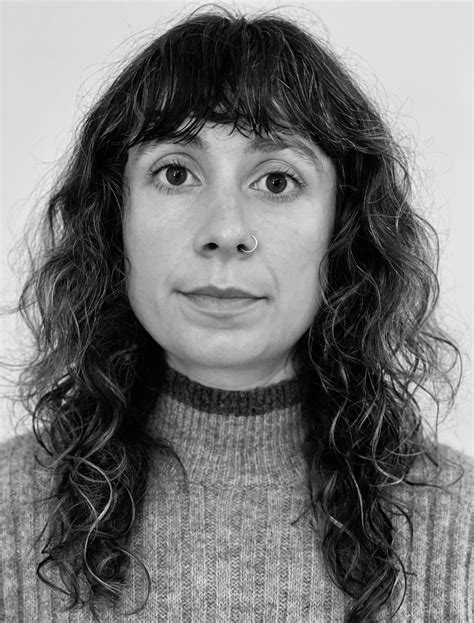 Kady Mansour Escalator Artists — Stephanie Lake Company