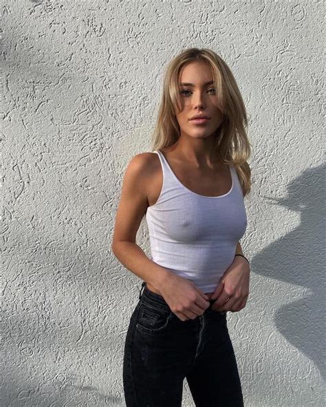 Braless Girls 31 Pics