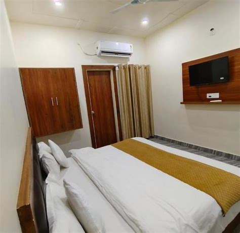 Hotel Maa Kaila Dham Near Prem Mandir Vrindavan Brindavan As Melhores Ofertas Com Destinia