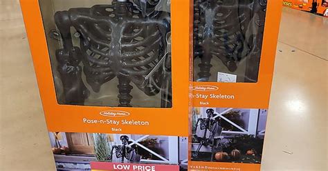 Check Out These Sweet Life Size Aunt Beru And Uncle Owen Action Figures I Just Scored Album