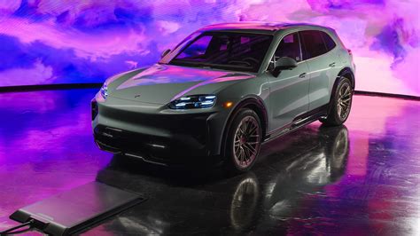 2026 Porsche Cayenne Turbo Electric Wallpaper Hd Car Wallpapers 30028