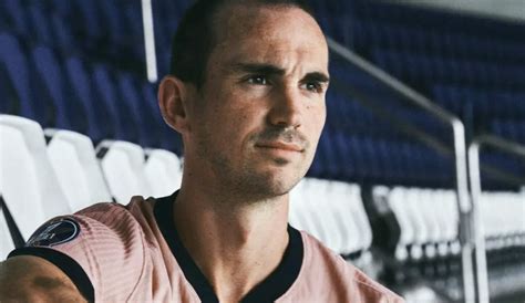 Mercato Le Psg Prolonge Ce Milieu Contre Toute Attente