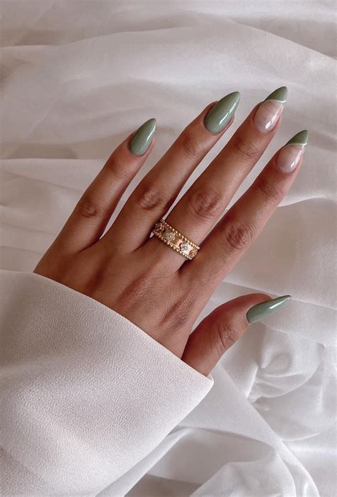 19 Gorgeous Sage Green Nails To Inspire Your Next Mani 2024
