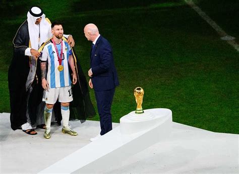 Messi Im Bischt Zum Wm Abschluss So Politisiert Bleibt Der Fußball