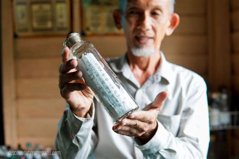 Kenali Rumah Botol Ayahku Discovery Terengganu