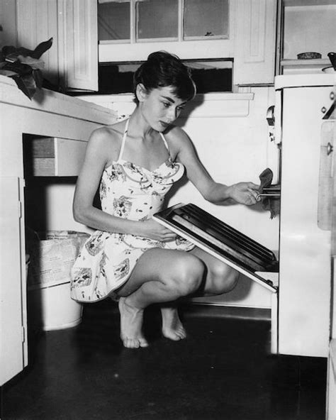 Audrey Hepburn Oven