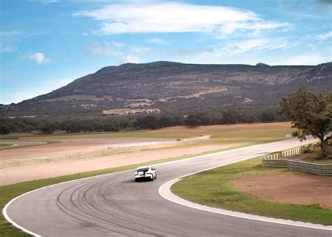 Audis Super Fast Driverless Car Is Fitted With A Mini Film Studio