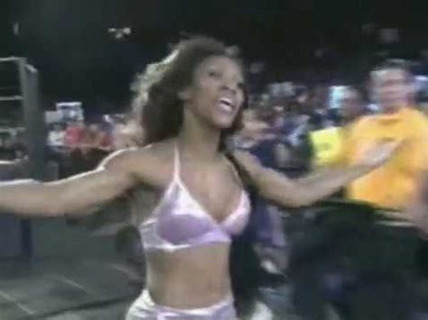 Paisley Vs Tygress Vs Major Gunns Tylene Buck 09 09 2000 Wcw