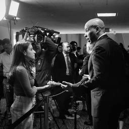 Kate Santalizs Profile Axios Journalist Muck Rack
