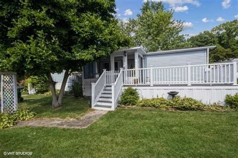 Stephanie Dignan Real Estate Agent Compass