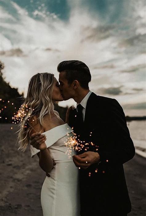 30 So Cute Wedding Photos That Will Melt Your Heart Artofit