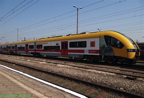 Ezt Pesa Elf Pesa Acatus Ii I Pesa Acatus Plus 2021r Polrails