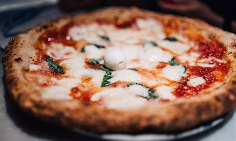 Best Pizza Near Me Pizza Deals And Specials Nearby Groupon