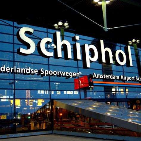 Amsterdam Schiphol Implements September And October Passenger Cap Blue