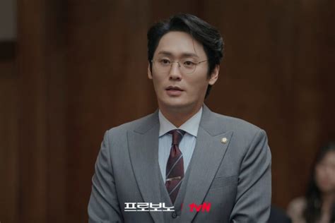 Choi Dae Hoon Makes A Cameo Appearance In New Courtroom Drama Coming Soon To Netflix Kdrama Kopi