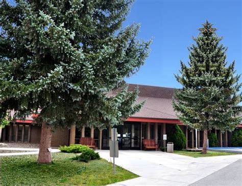 Bear Valley Community Hospital Updated July 2026 33 Photos And 127