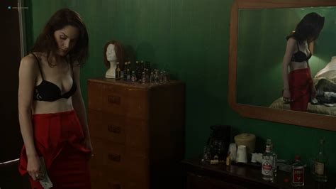 Naked Michelle Dockery In Good Behavior