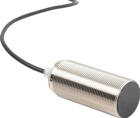 Omron Inductive Sensor 2mm Pnp No Contact Normally Open 200ma Digitec