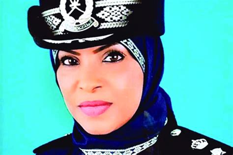 امرأة تقود مركز شرطة في سلطنة عُمان