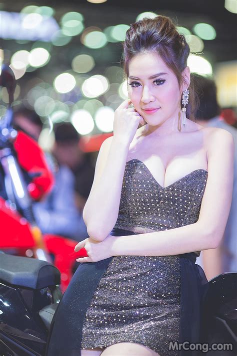 Beautiful And Sexy Thai Girls Part 4 430 Photos