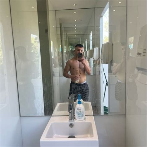 •eric• Ericbarone • Threads Say More