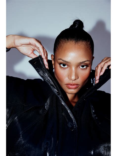 Ella Moore W360 New York