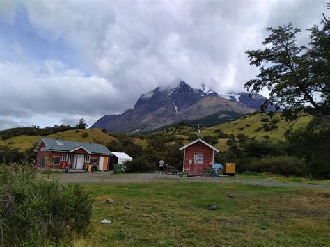 Refugio Y Camping Sector Central Y Norte Las Torres Patagonia