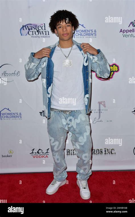 Kane Bailey Beim 3 Flawed And Fabulous Event Im Restaurant Palenque