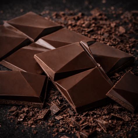 500mg Dark Chocolate Bar Satisfy Your Sweet Cravings Canacopia