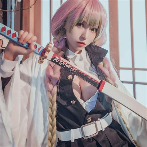Kanroji Mitsuri Cosplay найдено 89 изображений