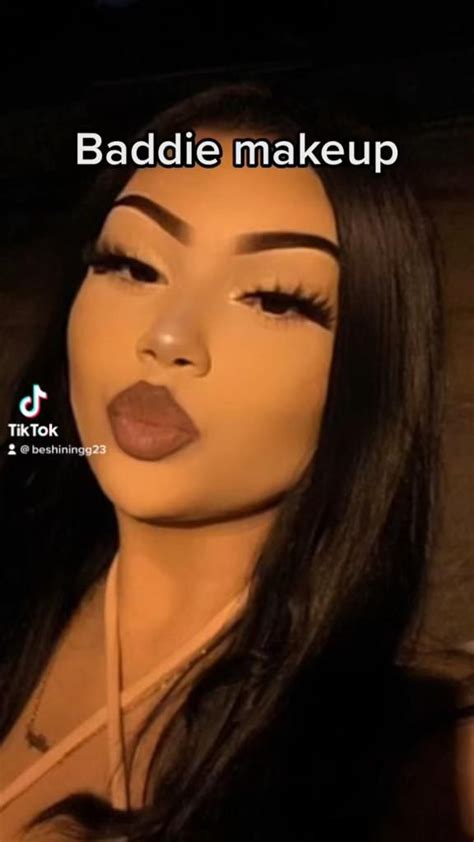 Baddie Girl Makeup 🖤 In 2025 Girls Makeup Baddie Makeup Curly Hair Care