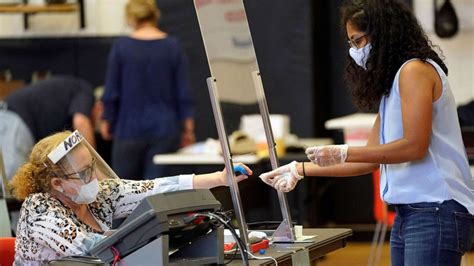 Texas Early Voting Puts New Election Law Back In Spotlight Abc News