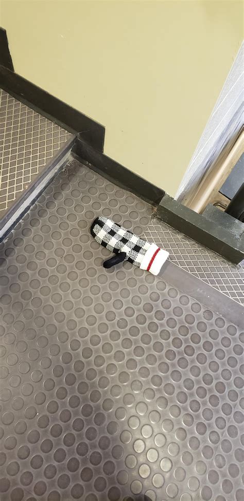 Whose Mitt In Rch By The 3s Doors Ruwaterloo