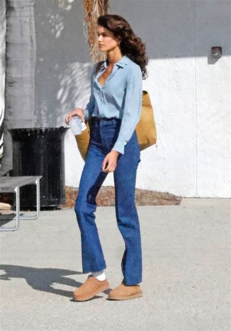 Kaia Gerber On The Set Of The Shards In Los Angeles 10 24 2025 Hawtcelebs