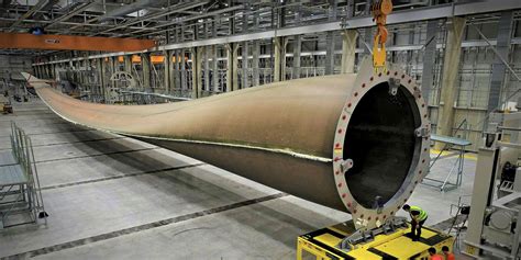 World's first 100-metre-plus wind turbine blade out of moulds | Recharge