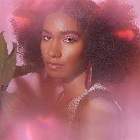 The Ultimate Makeup Terms Glossary