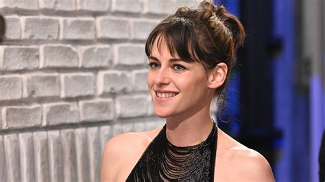 Kristen Stewart Says Hollywood Isnt As Pro Female As It Claims