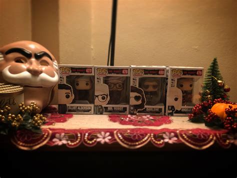 Just Got An Elliot And Mr Robot Taped Together For An Early Christmas T How Fitting R Mrrobot