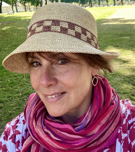 Drawing For Everyone Course With Fine Artist Clare Winterbottom Sandy Hill Arts