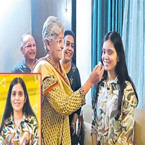 Upsc Civils 18th Ranker Wardah Khan Sucess Story 23 ఏళ్ల వయసులోనే సివిల్స్‌కు ఎంపిక