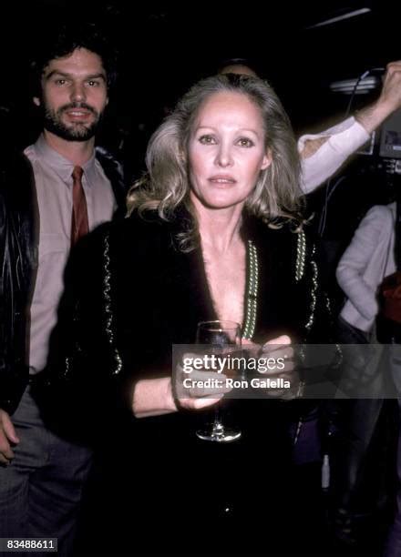 88 Ursula Andress Harry Hamlin Photos And High Res Pictures Getty Images