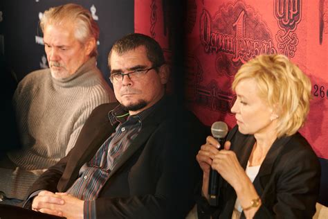 Rusiją Palikusi Ingeborga Dapkūnaitė Atvyko į Lietuvą Su Mama Keliaus