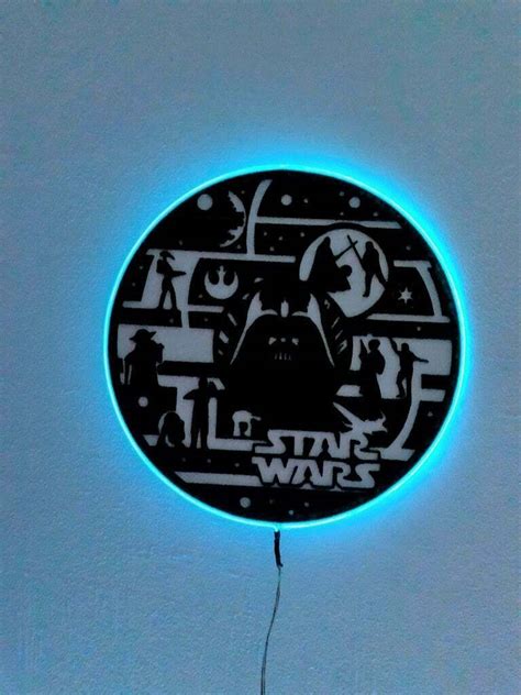 Archivo Stl Gratis Reloj Star Wars Y Reloj Star Wars Darth Vader Remix・diseño Imprimible En 3d